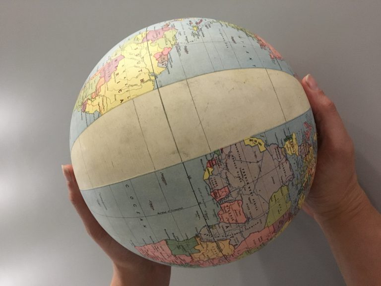 Mapping Around: Introducing Denoyer-Geppert’s Globe Gores – National ...